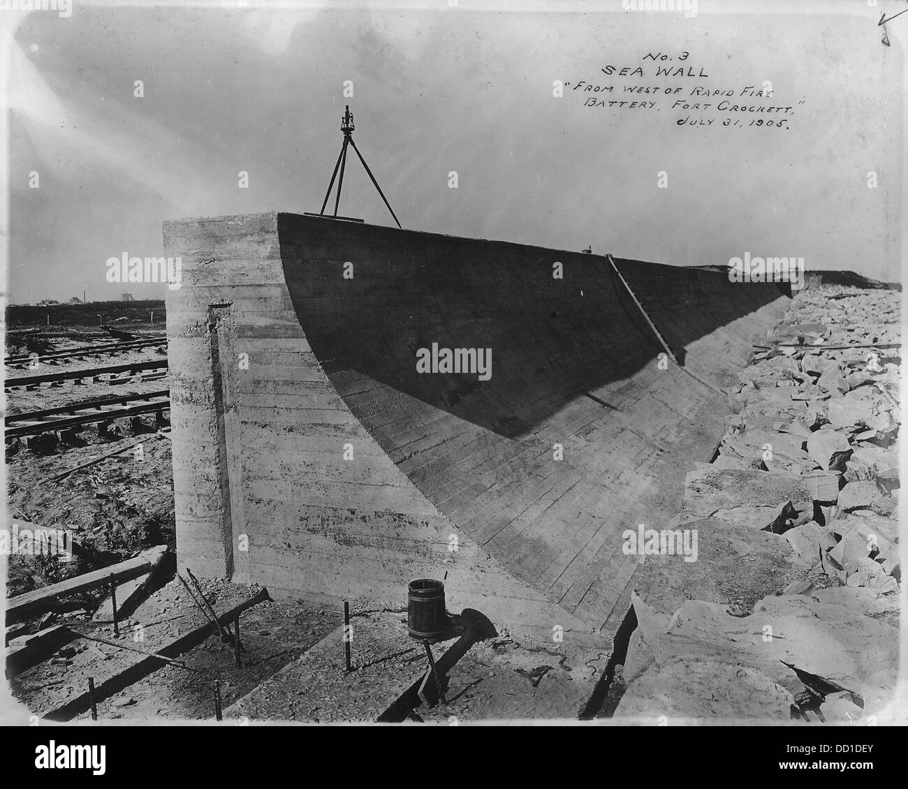 Blick auf die No. 3 Sea Wall vom Westen der Rapid Fire Battery in Fort ...
