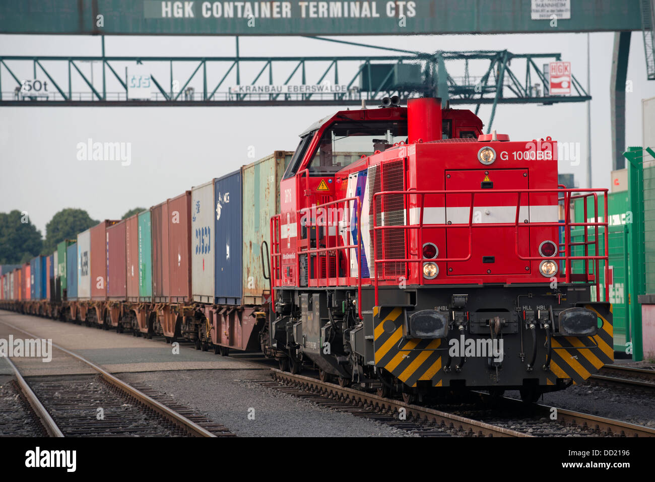 Container trains -Fotos und -Bildmaterial in hoher Auflösung – Alamy