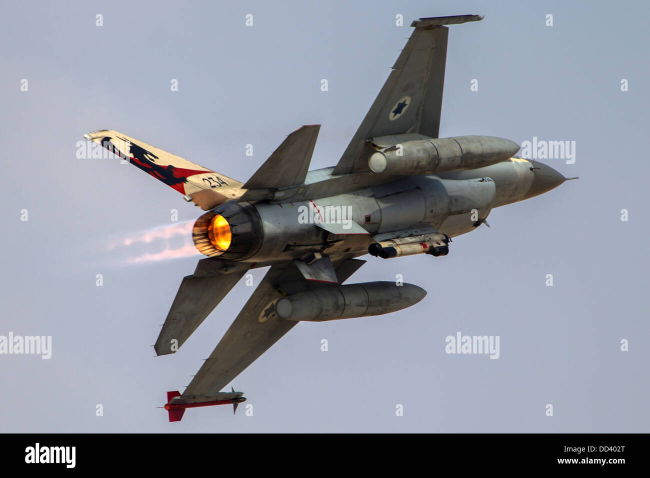 Israelische Luftwaffe (IAF) Kampfjet F-16A (Netz) im Flug ...