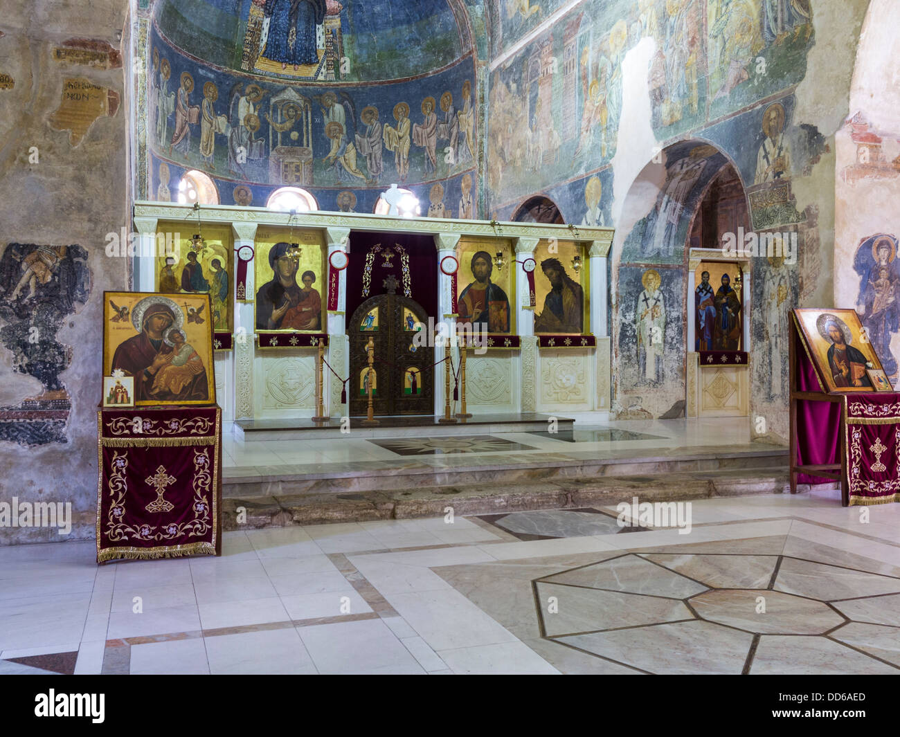 Innen Sveti Sofija Kathedrale, Ohrid, Mazedonien mit Ikonen und Fresken Stockfotografie - Alamy