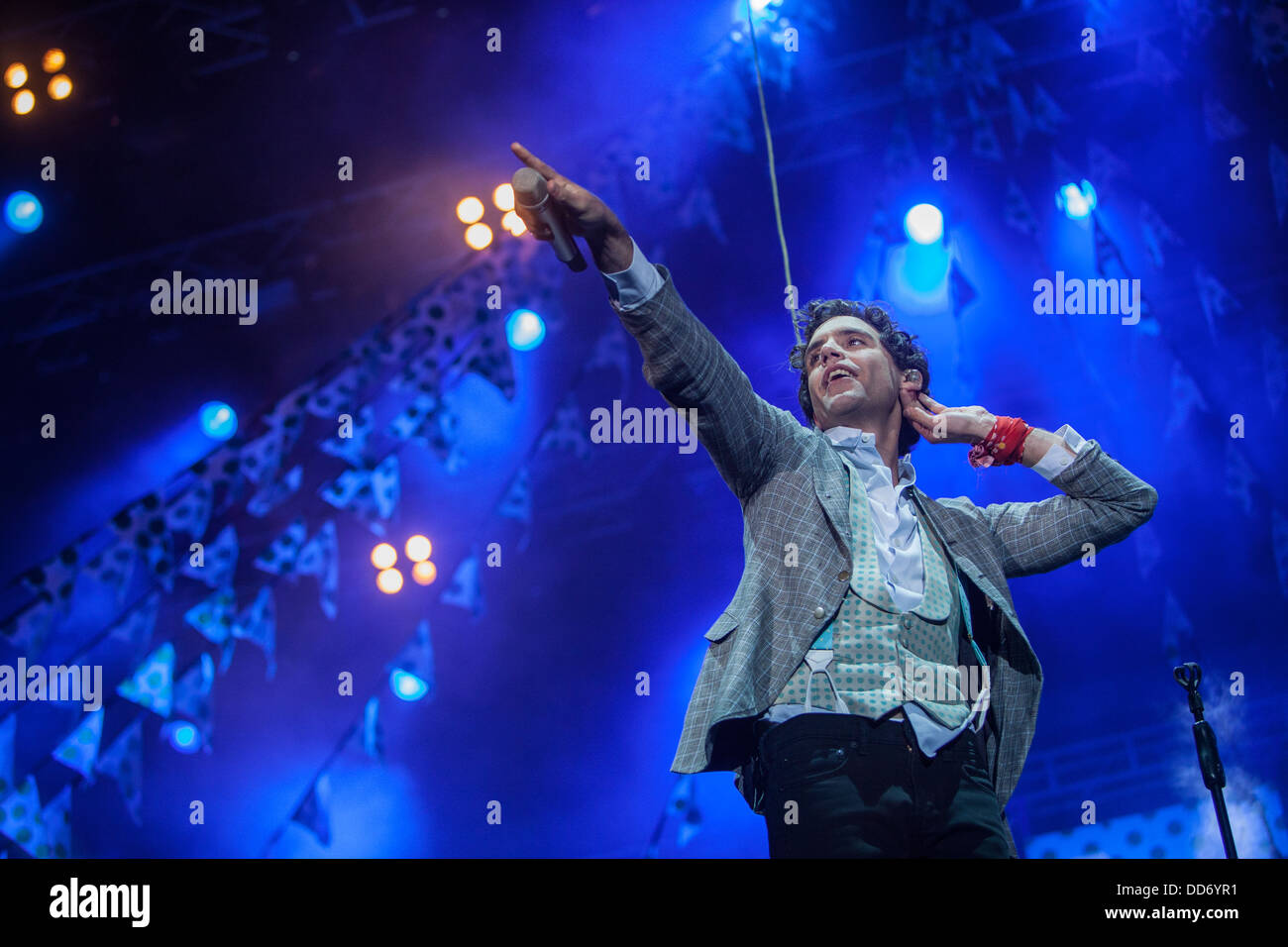 Mika Singer Fotos Und Bildmaterial In Hoher Auflösung Alamy