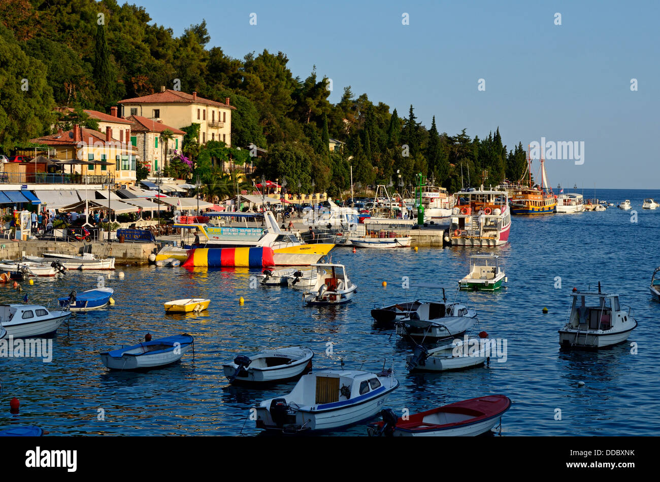 Croatia istria rabac seafront -Fotos und -Bildmaterial in hoher ...