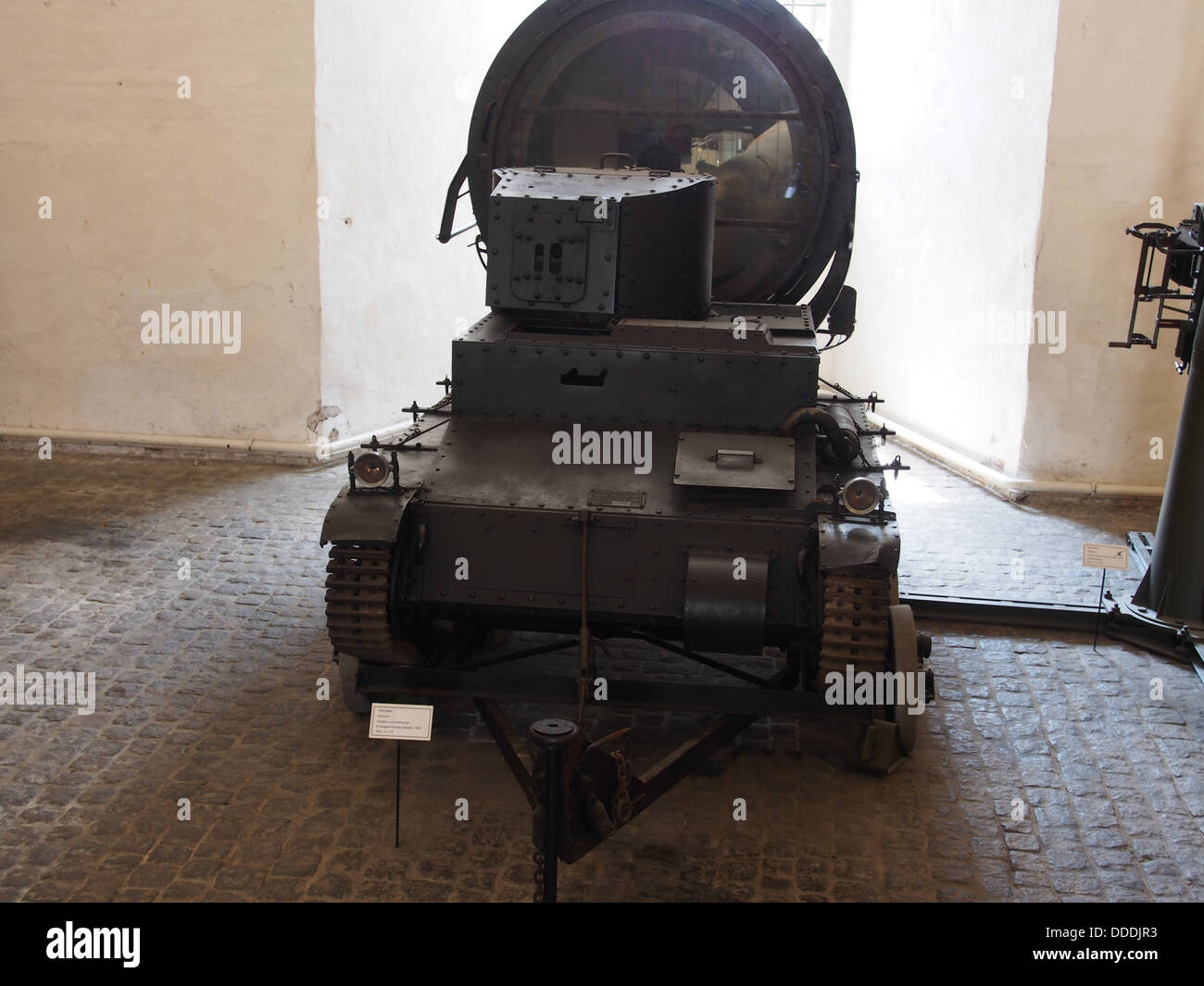Die Vickers Carden-Loyd Tankette ist ein militärisches Versuchsfahrzeug ...