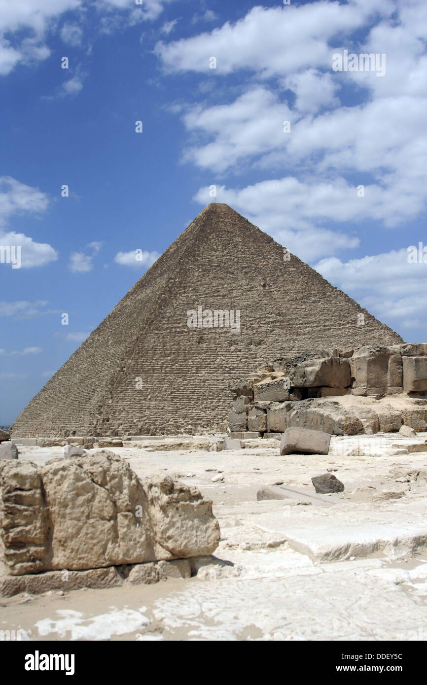 Blick auf die große Cheops Cheops-Pyramide von Gizeh Stockfotografie ...