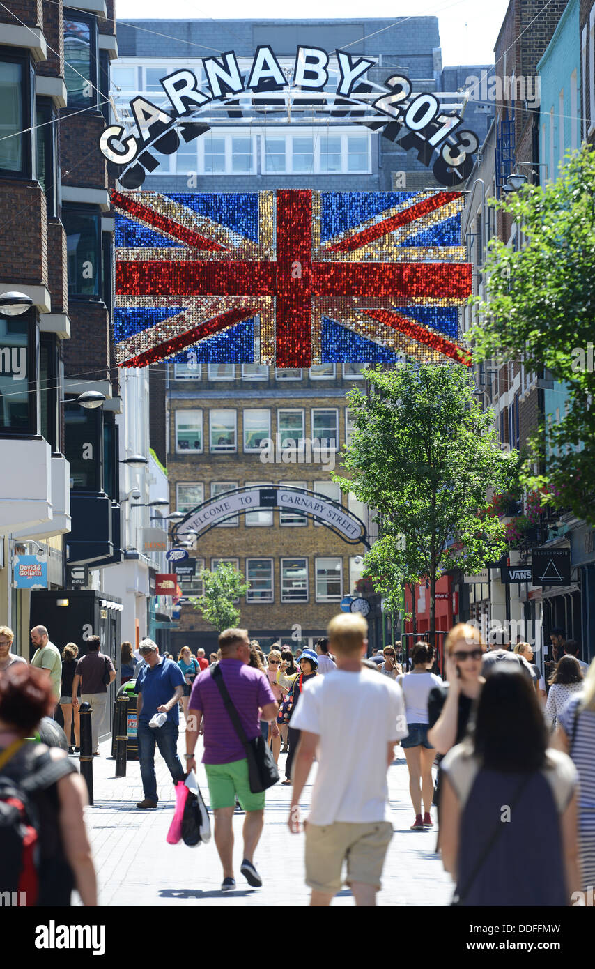 London carnaby street -Fotos und -Bildmaterial in hoher Auflösung – Alamy