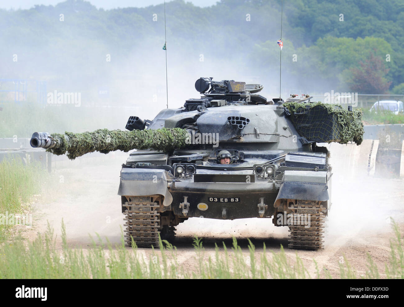 Chieftain tank -Fotos und -Bildmaterial in hoher Auflösung – Alamy