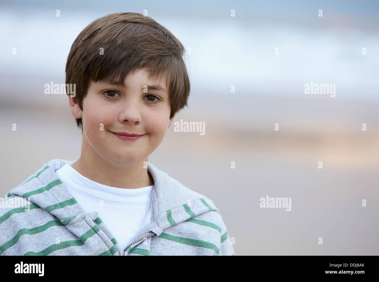 12 Jahre alter Junge Stockfotografie - Alamy
