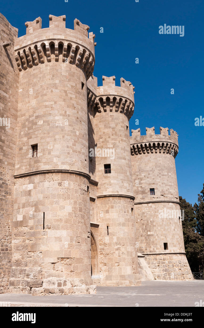 Mittelalterliche Burg in der Altstadt von Rhodos Griechenland ...
