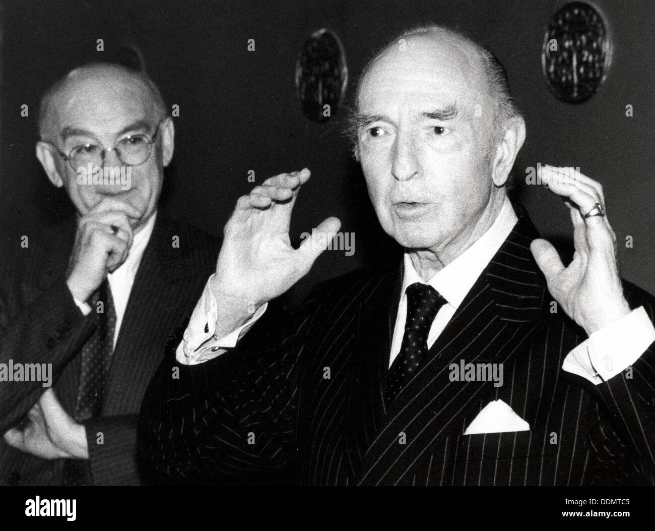 John profumo -Fotos und -Bildmaterial in hoher Auflösung – Alamy