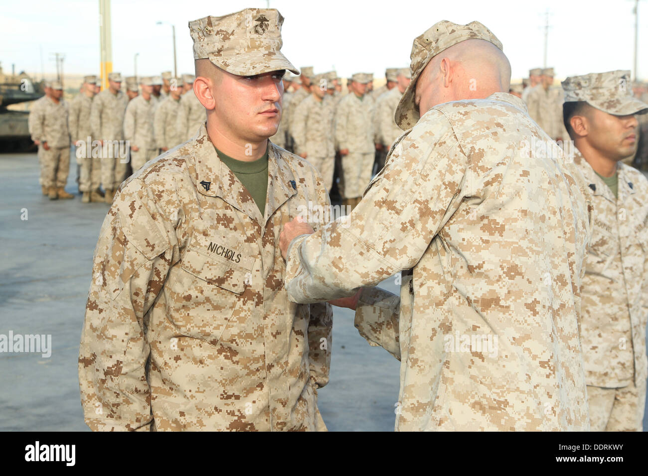 Marine und marinekorps leistungsmedaille -Fotos und -Bildmaterial in ...