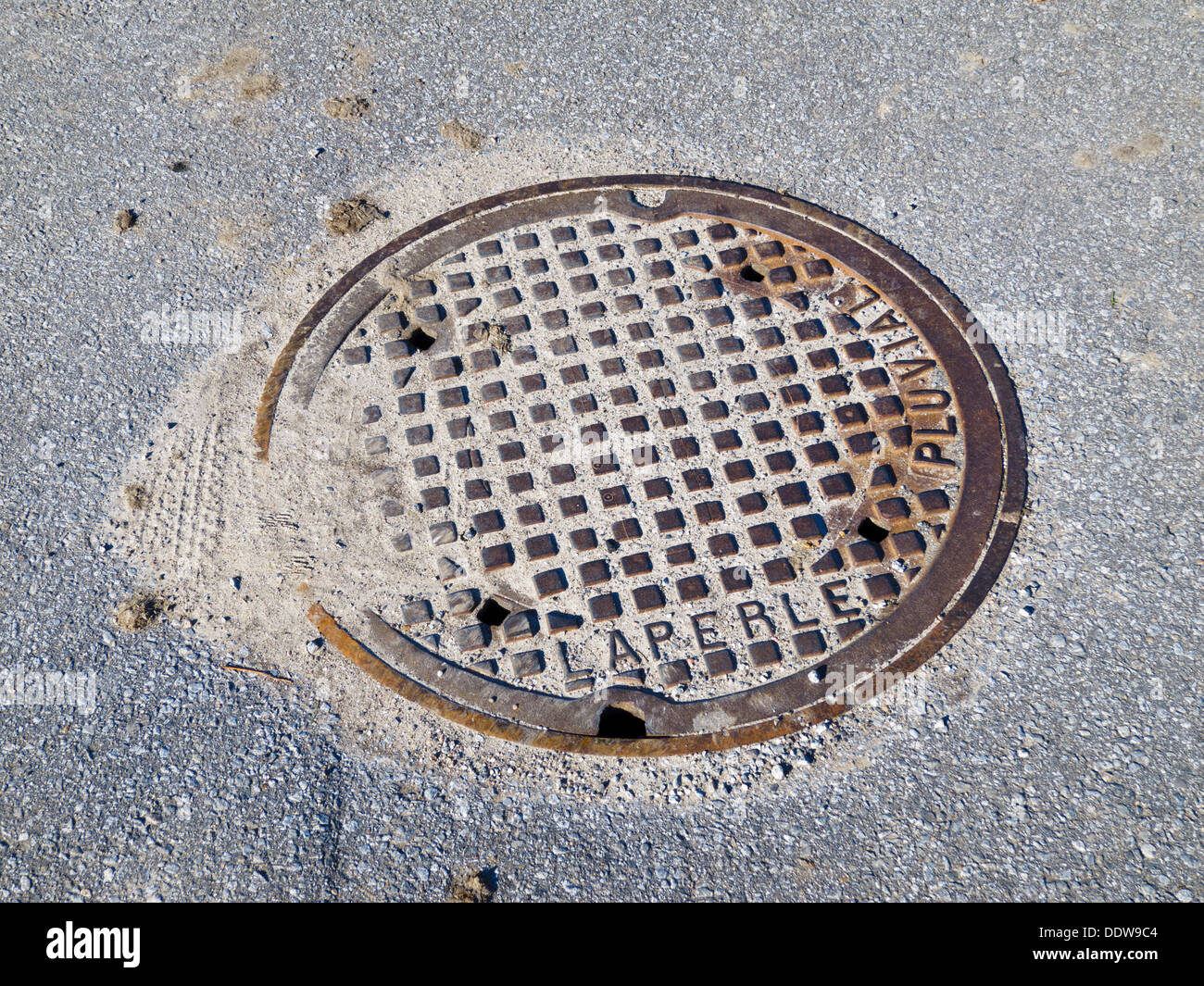 Kanaldeckel -Fotos und -Bildmaterial in hoher Auflösung – Alamy