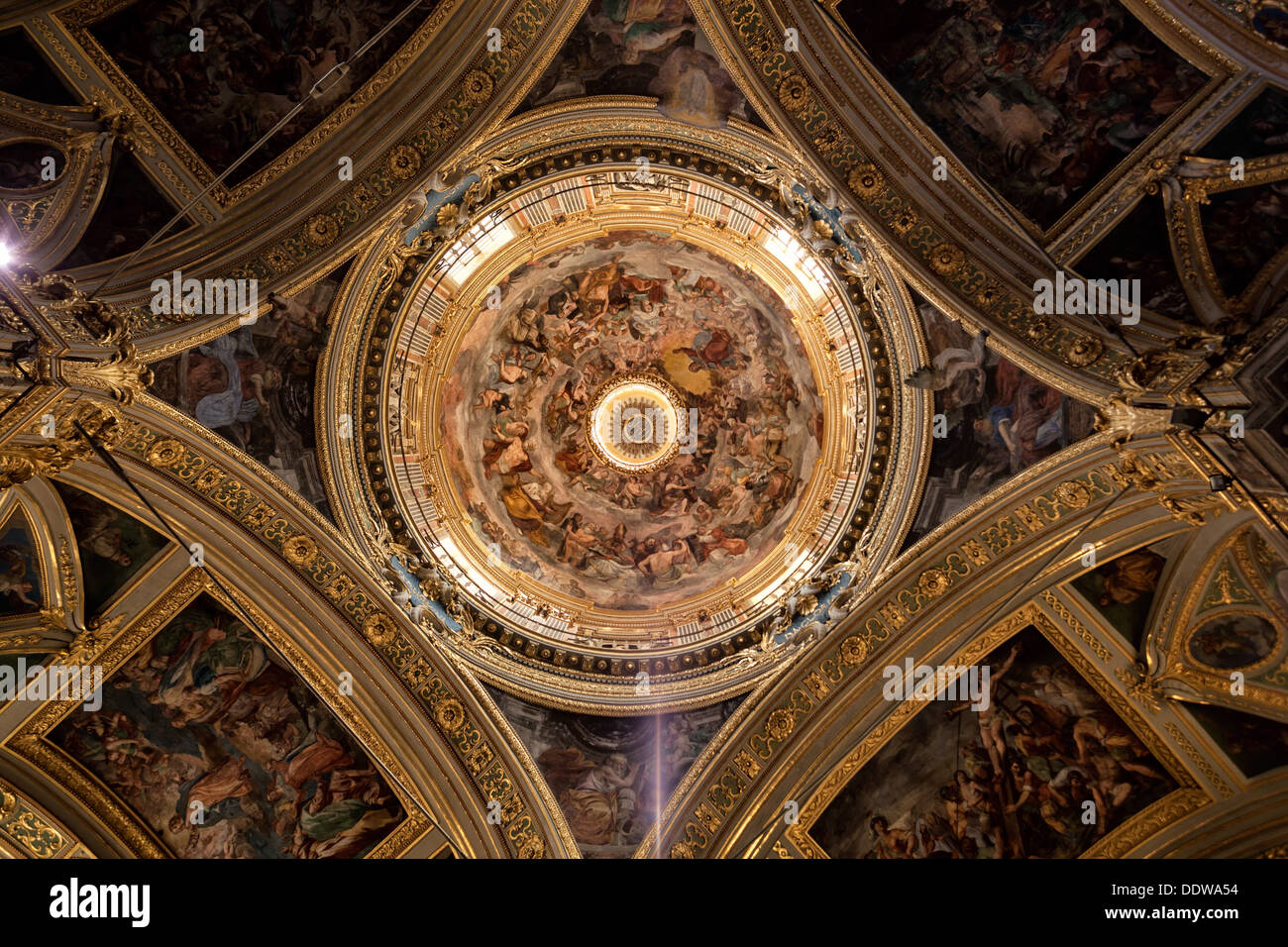 Dom von san lorenzo interio -Fotos und -Bildmaterial in hoher Auflösung – Alamy