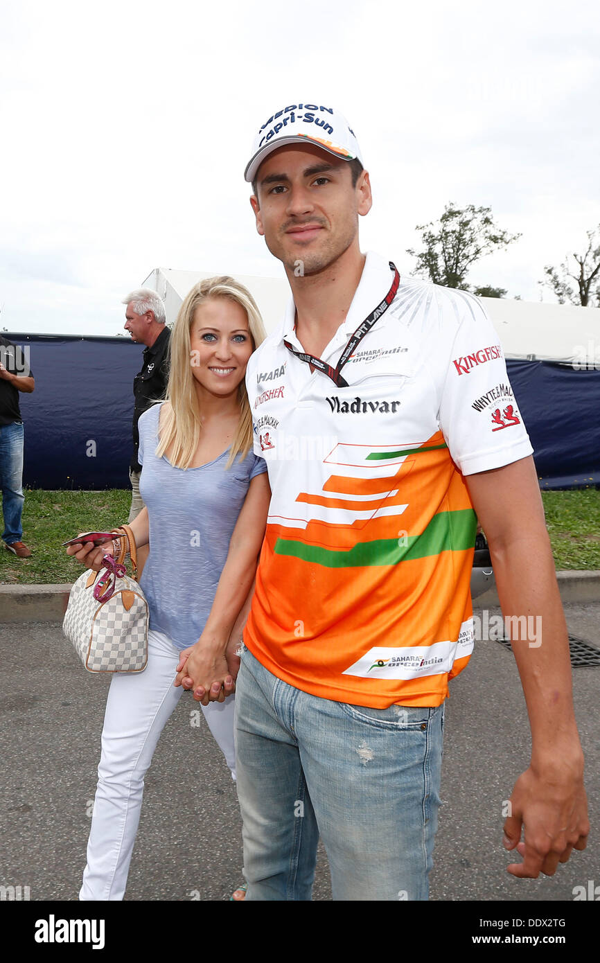 Sahara kraft indien f1 freundin jennifer becks -Fotos und -Bildmaterial ...