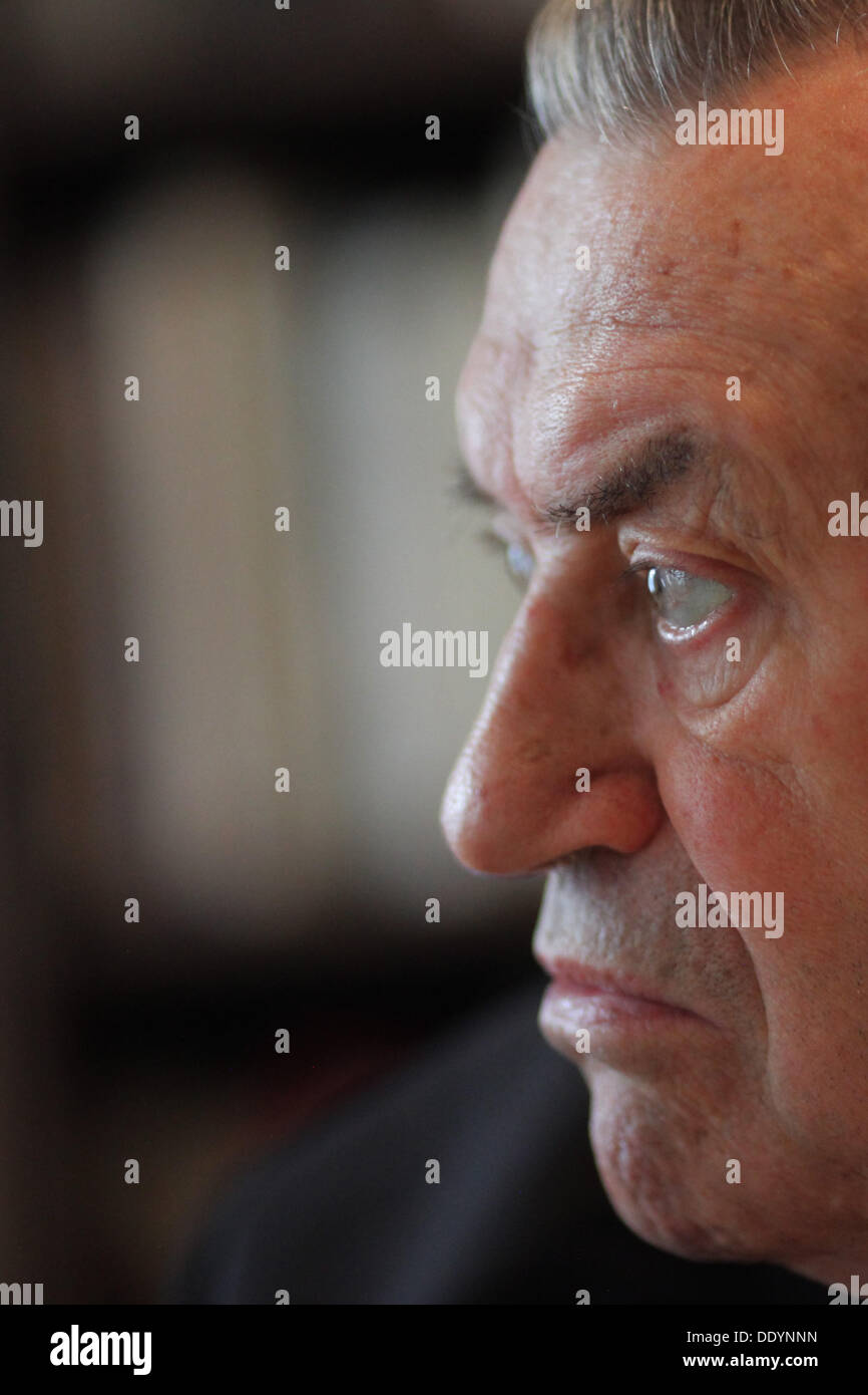Cardinal karl lehmann -Fotos und -Bildmaterial in hoher Auflösung – Alamy