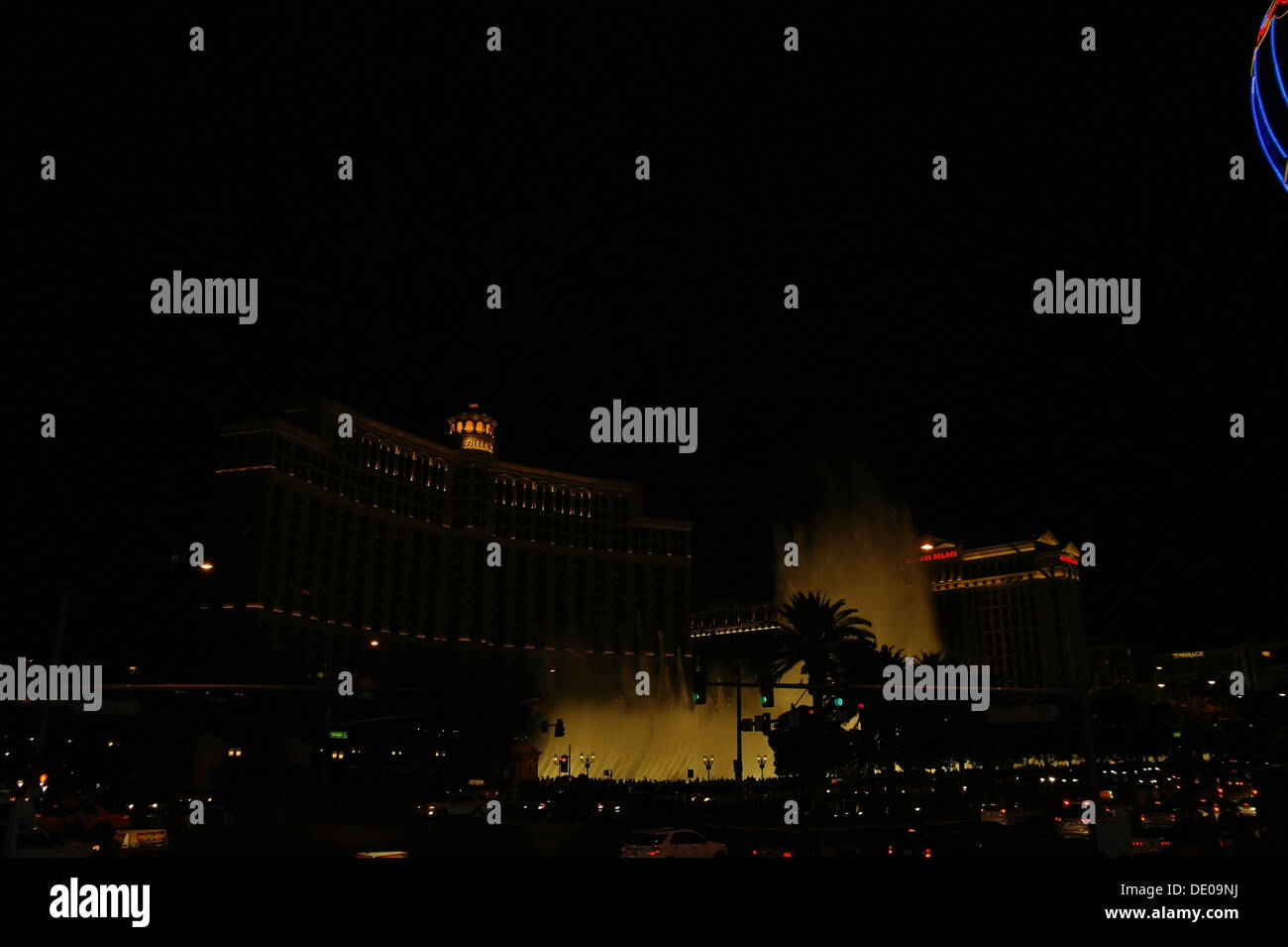 Nachtansicht von Planet Hollywood, Bellagio und Caesars Palace ...
