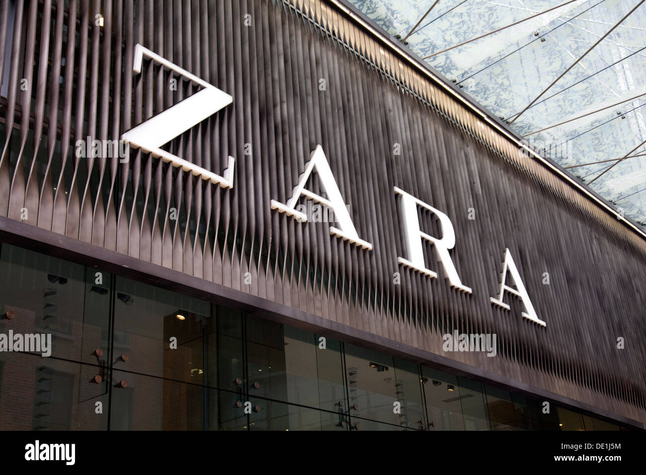 Zara store australien -Fotos und -Bildmaterial in hoher Auflösung – Alamy