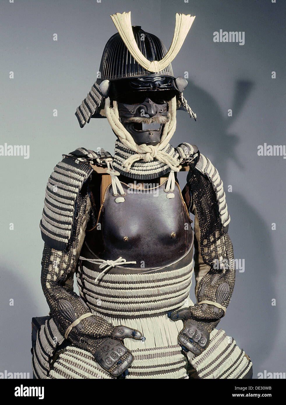 Samurai armour -Fotos und -Bildmaterial in hoher Auflösung – Alamy