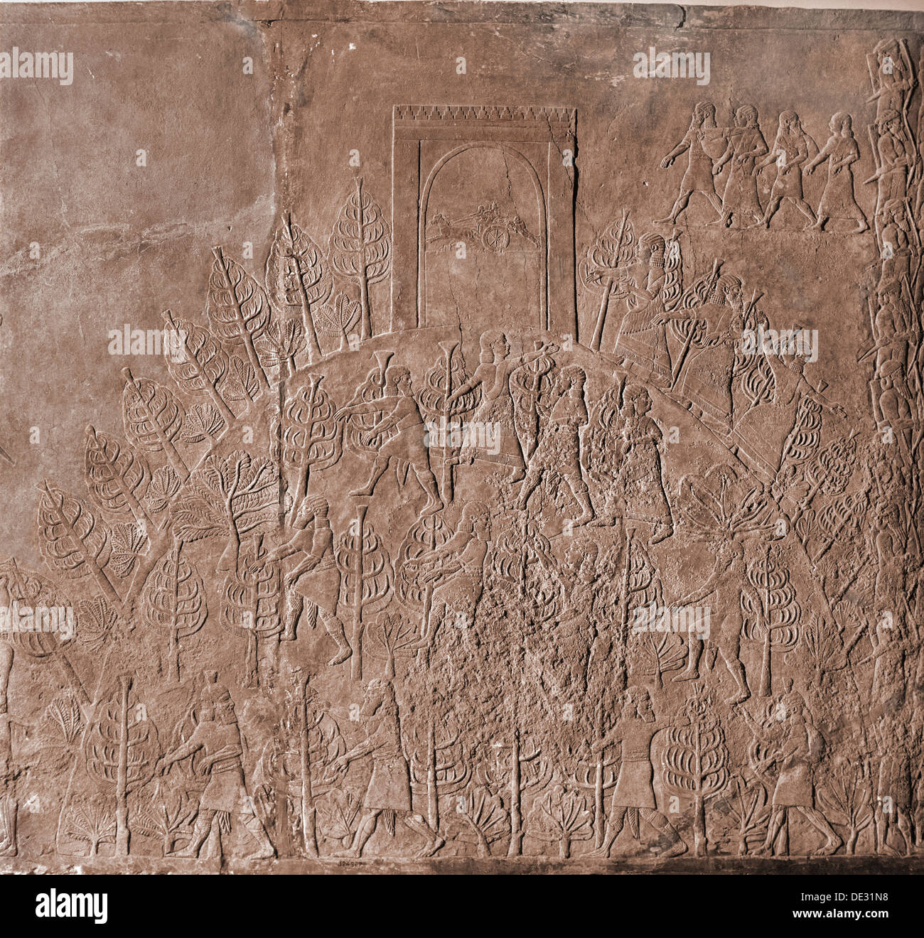 Assyrian relief palace ashurbanipal -Fotos und -Bildmaterial in hoher ...