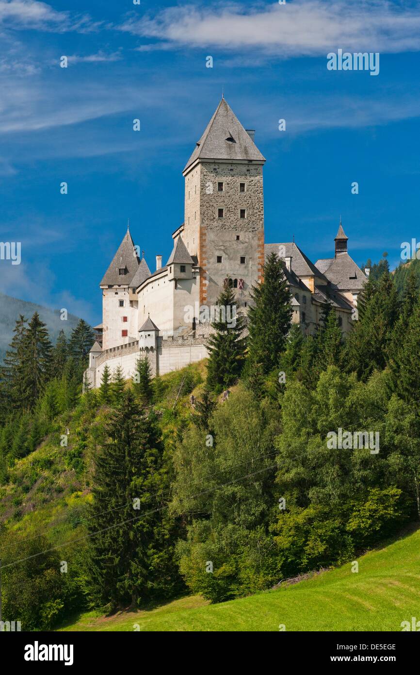 Das malerische schloss moosham -Fotos und -Bildmaterial in hoher ...