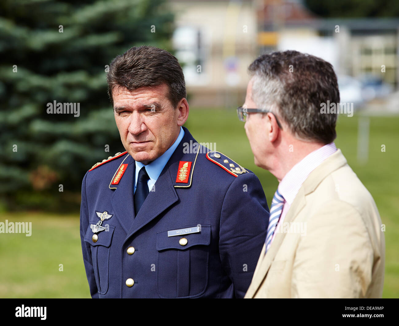 General steinhoff kaserne -Fotos und -Bildmaterial in hoher Auflösung ...