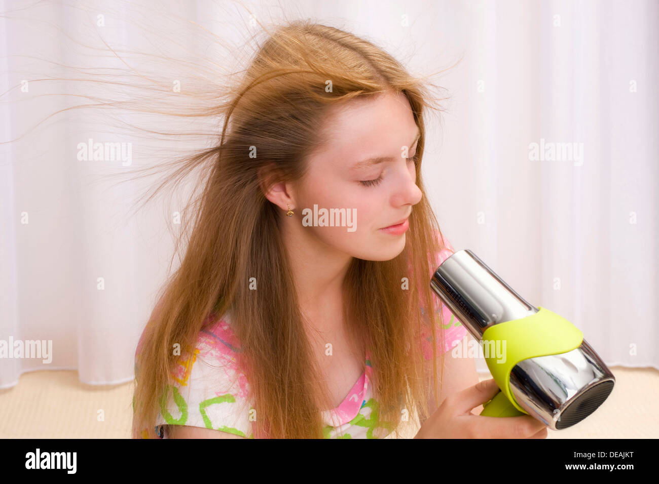 15 17 jahre 16 jahre -Fotos und -Bildmaterial in hoher Auflösung – Alamy