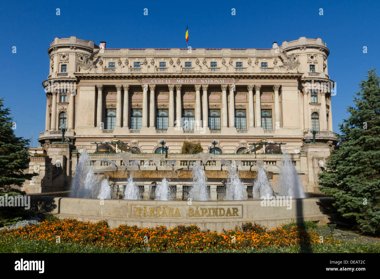 Cercul militar national -Fotos und -Bildmaterial in hoher Auflösung – Alamy