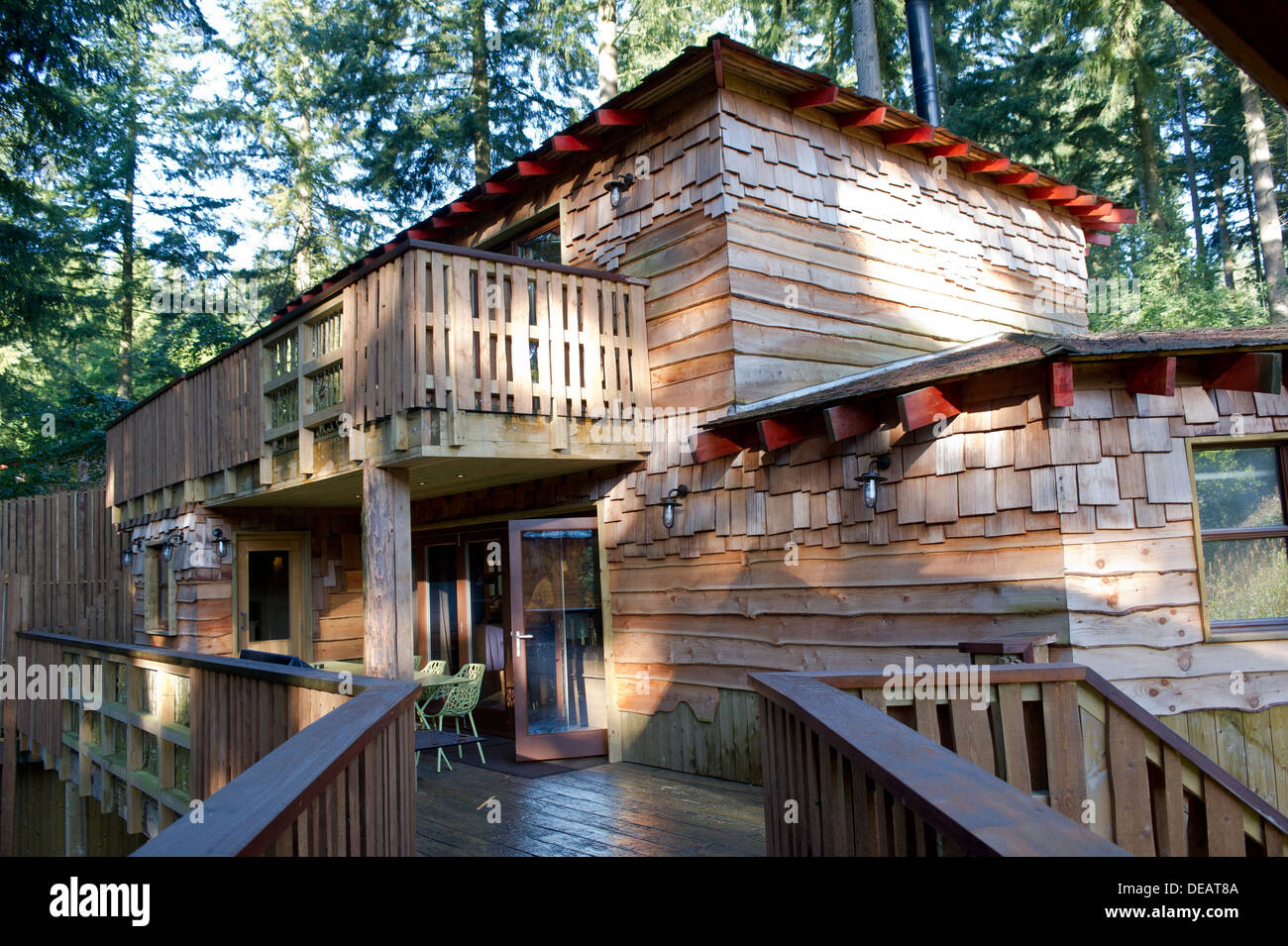 Center Parcs Baumhaus Fotos Und Bildmaterial In Hoher Auflösung Alamy