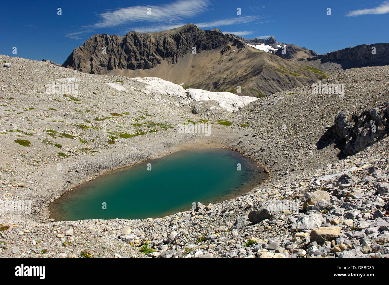 Karst dolinen -Fotos und -Bildmaterial in hoher Auflösung – Alamy