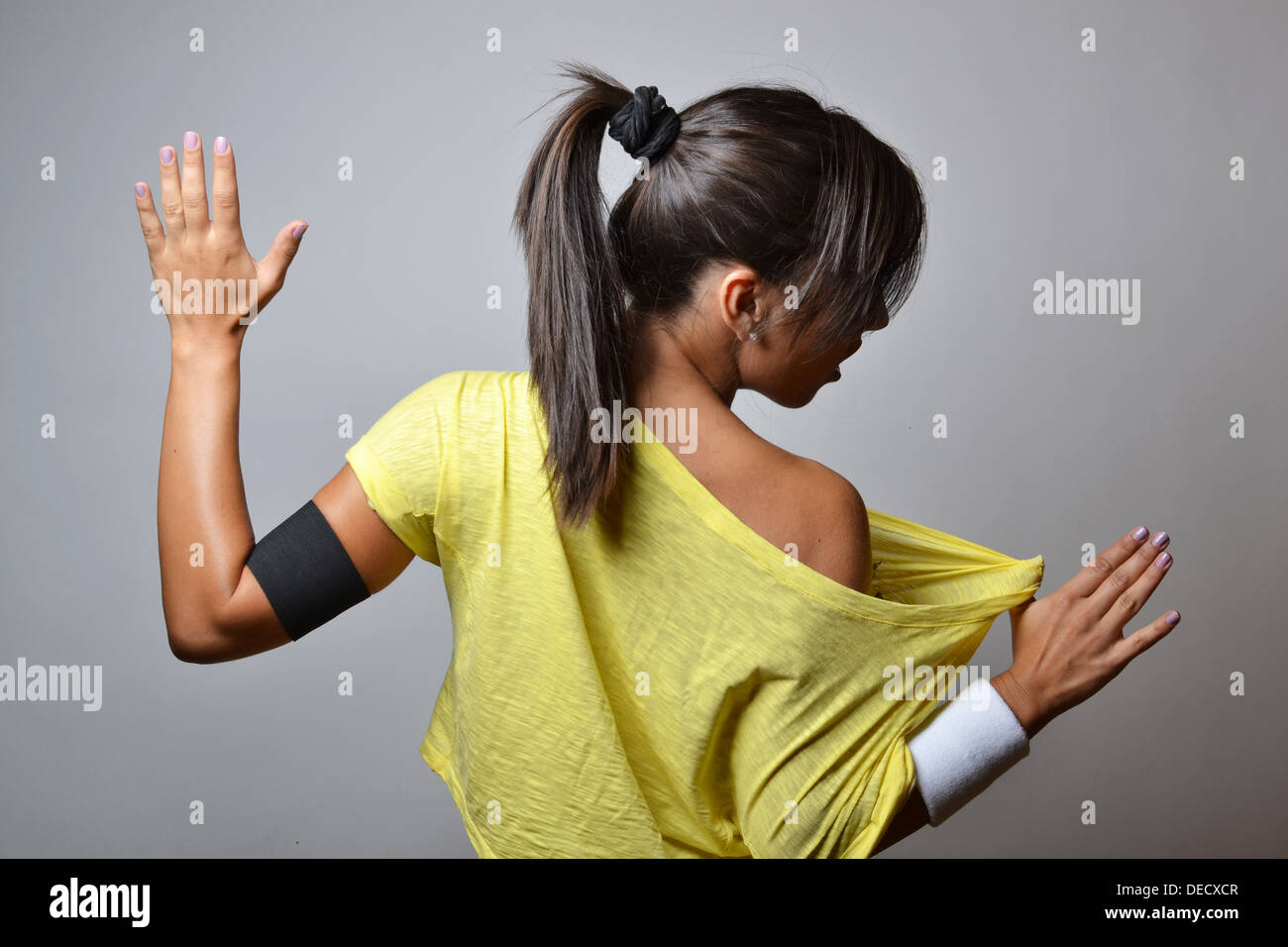 Frau fitness modell -Fotos und -Bildmaterial in hoher Auflösung – Alamy
