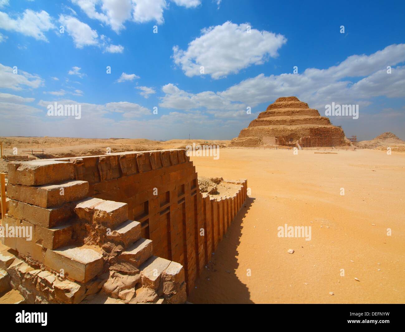 Piramid de zoser -Fotos und -Bildmaterial in hoher Auflösung – Alamy