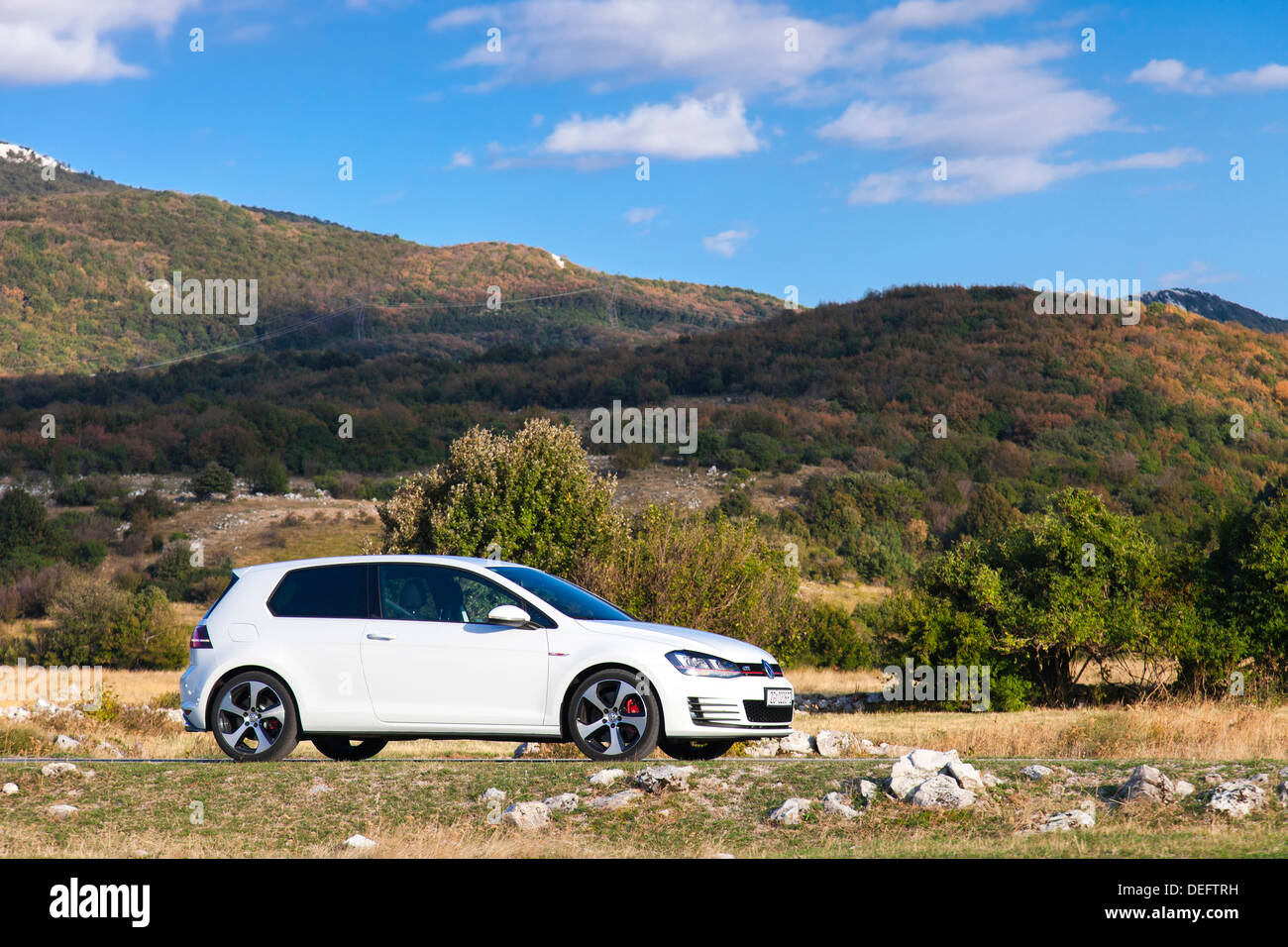 Vw golf 7 gti -Fotos und -Bildmaterial in hoher Auflösung – Alamy