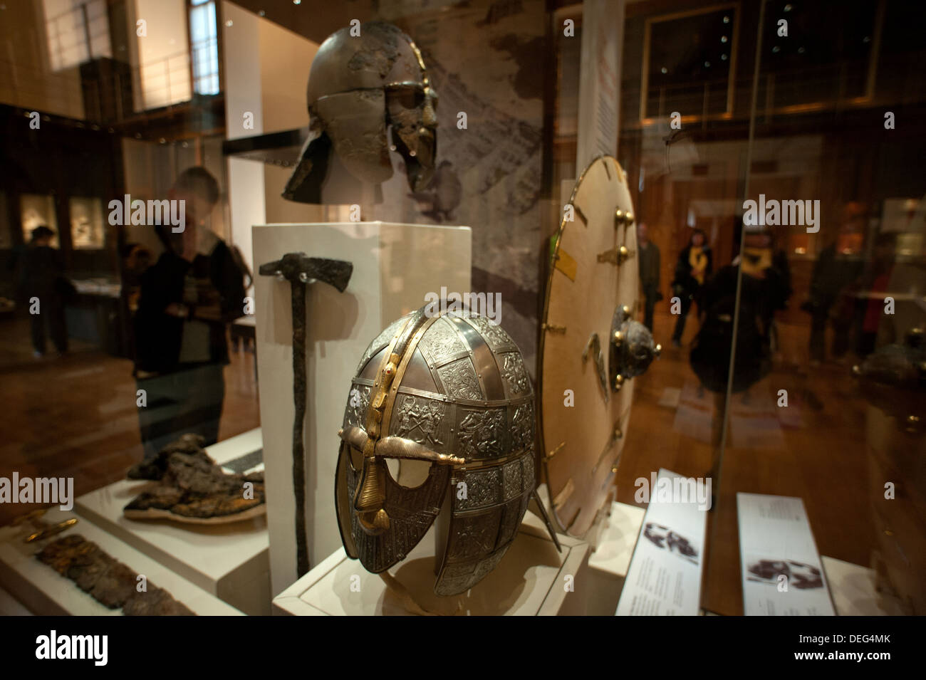 Das British Museum, London, England. 9-2013 Sutton Hoo Anglo Saxon ...