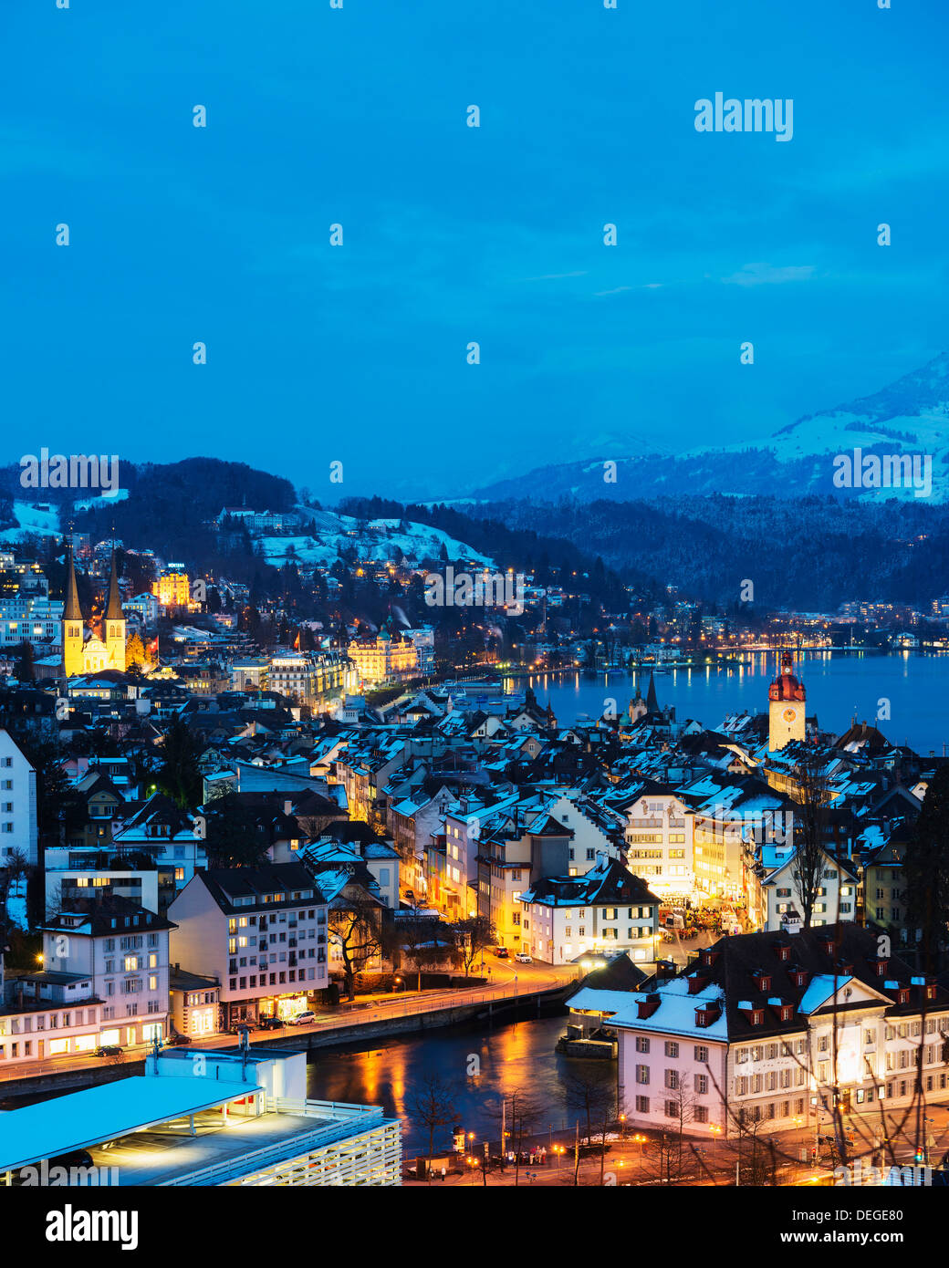 Lucerne switzerland snow -Fotos und -Bildmaterial in hoher Auflösung ...