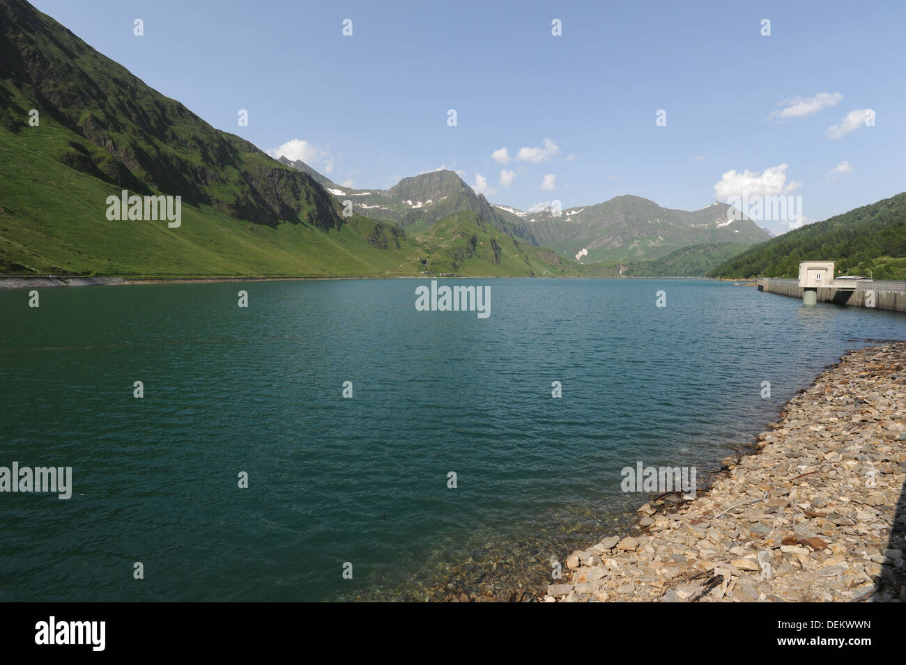 Ritom see -Fotos und -Bildmaterial in hoher Auflösung – Alamy
