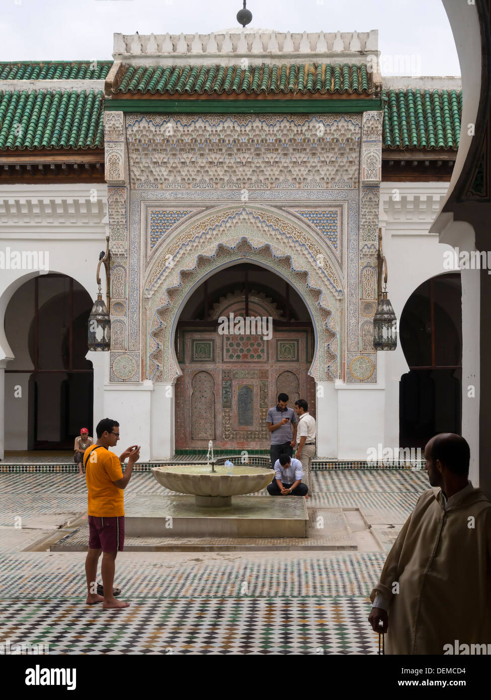 Marokkanische moscheen -Fotos und -Bildmaterial in hoher Auflösung – Alamy