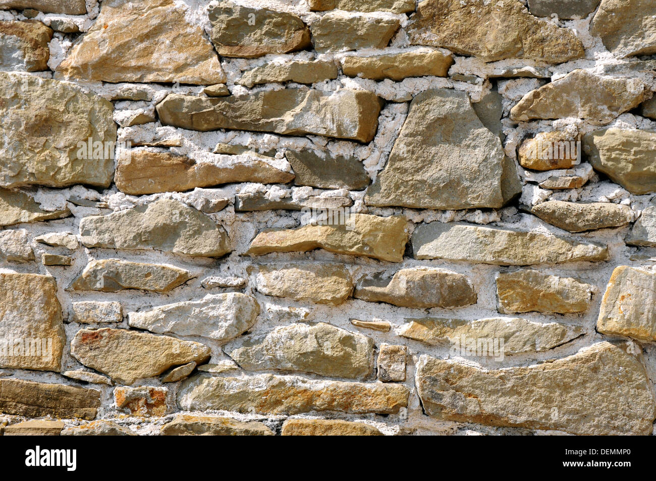 Mauer der mittelalterlichen burg -Fotos und -Bildmaterial in hoher ...