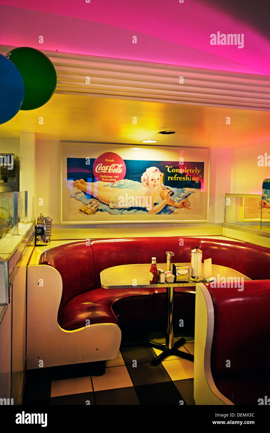 Johnny rockets restaurant -Fotos und -Bildmaterial in hoher Auflösung ...