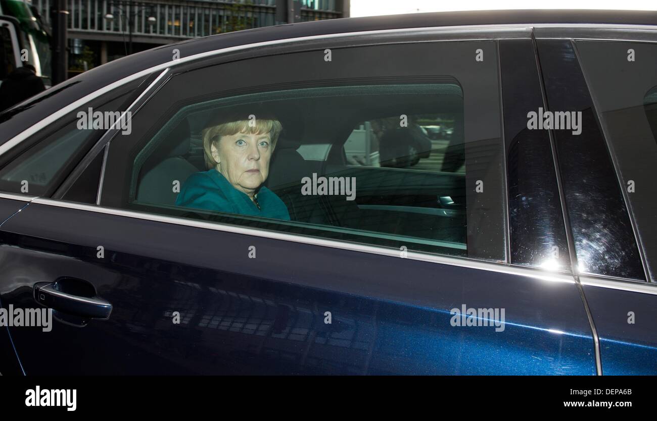 Official Car Stockfotos und -bilder Kaufen - Alamy