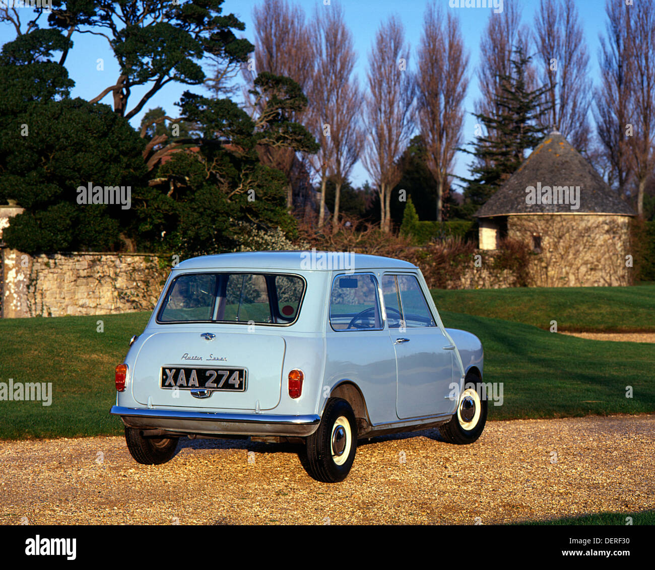 Austin mini seven -Fotos und -Bildmaterial in hoher Auflösung – Alamy