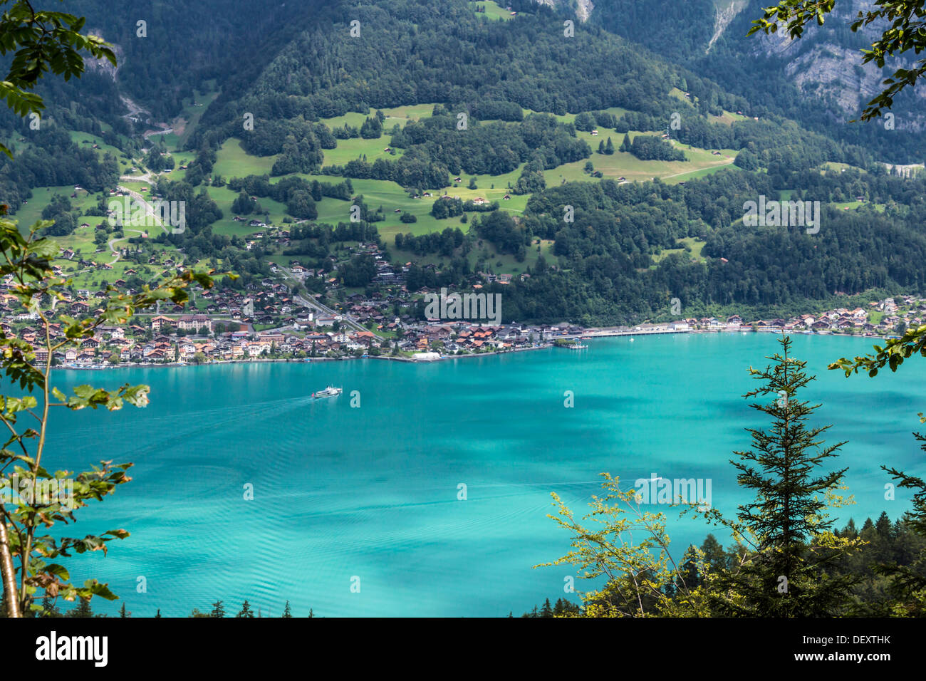 Lake brienz bernese oberland brienzersee -Fotos und -Bildmaterial in ...