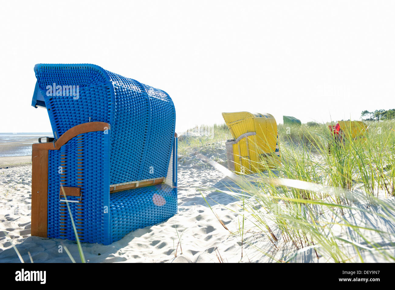 Nordseeinsel strandkorb -Fotos und -Bildmaterial in hoher Auflösung – Alamy