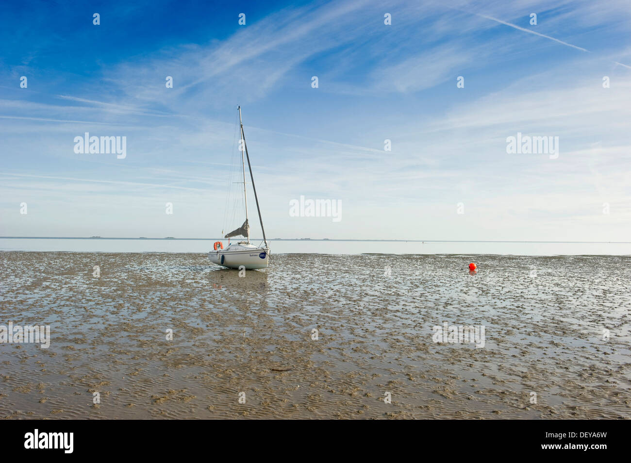 Nordsee bojen -Fotos und -Bildmaterial in hoher Auflösung – Alamy