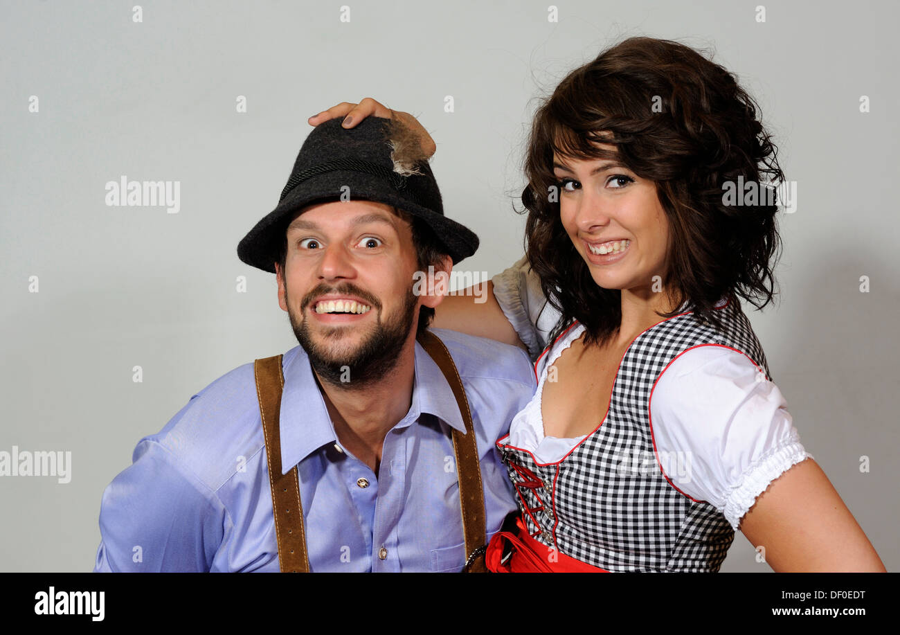 Tiroler kleidung -Fotos und -Bildmaterial in hoher Auflösung – Alamy