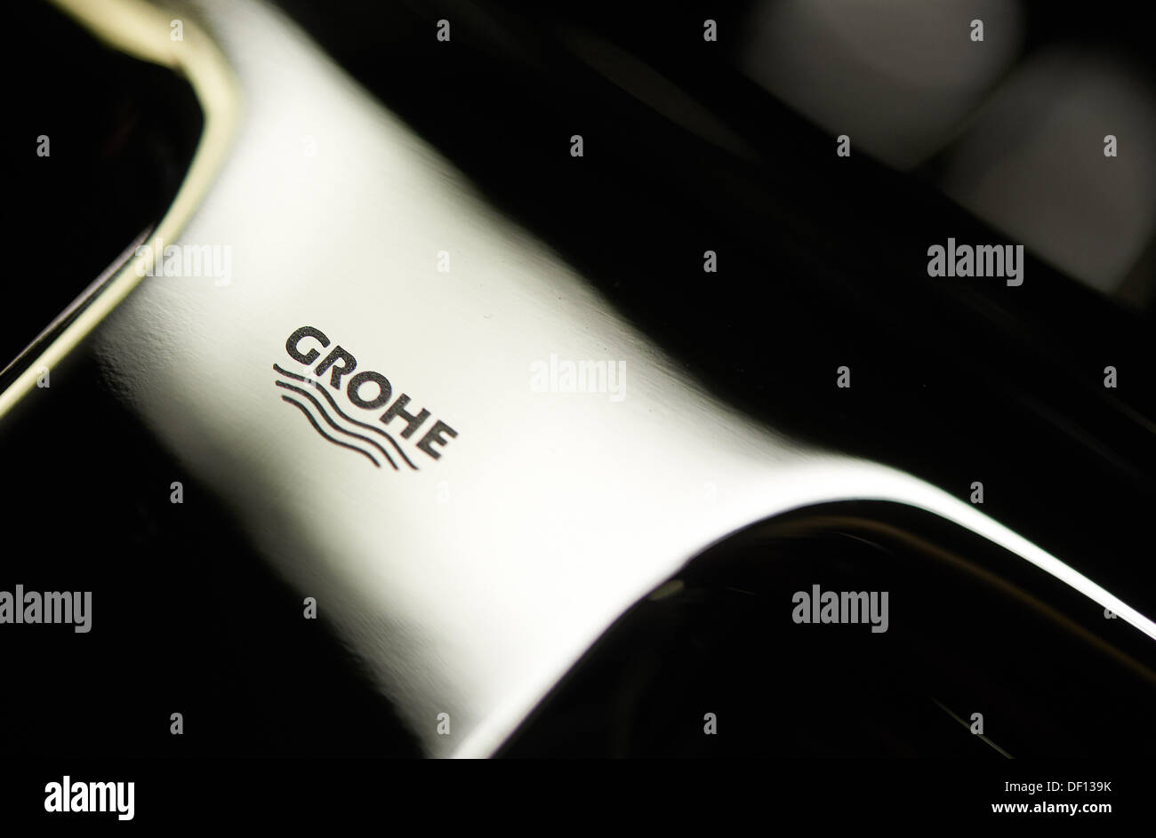 Grohe logo -Fotos und -Bildmaterial in hoher Auflösung – Alamy