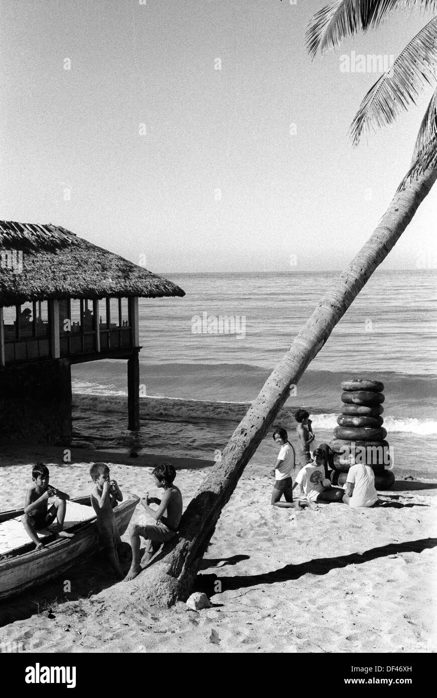 1970er jahre bar -Fotos und -Bildmaterial in hoher Auflösung – Alamy