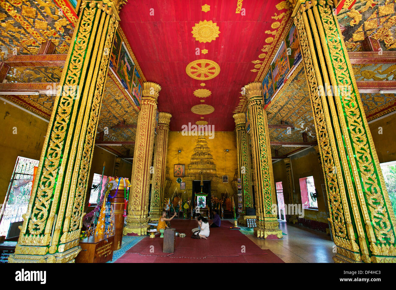 Wat simuang -Fotos und -Bildmaterial in hoher Auflösung – Alamy