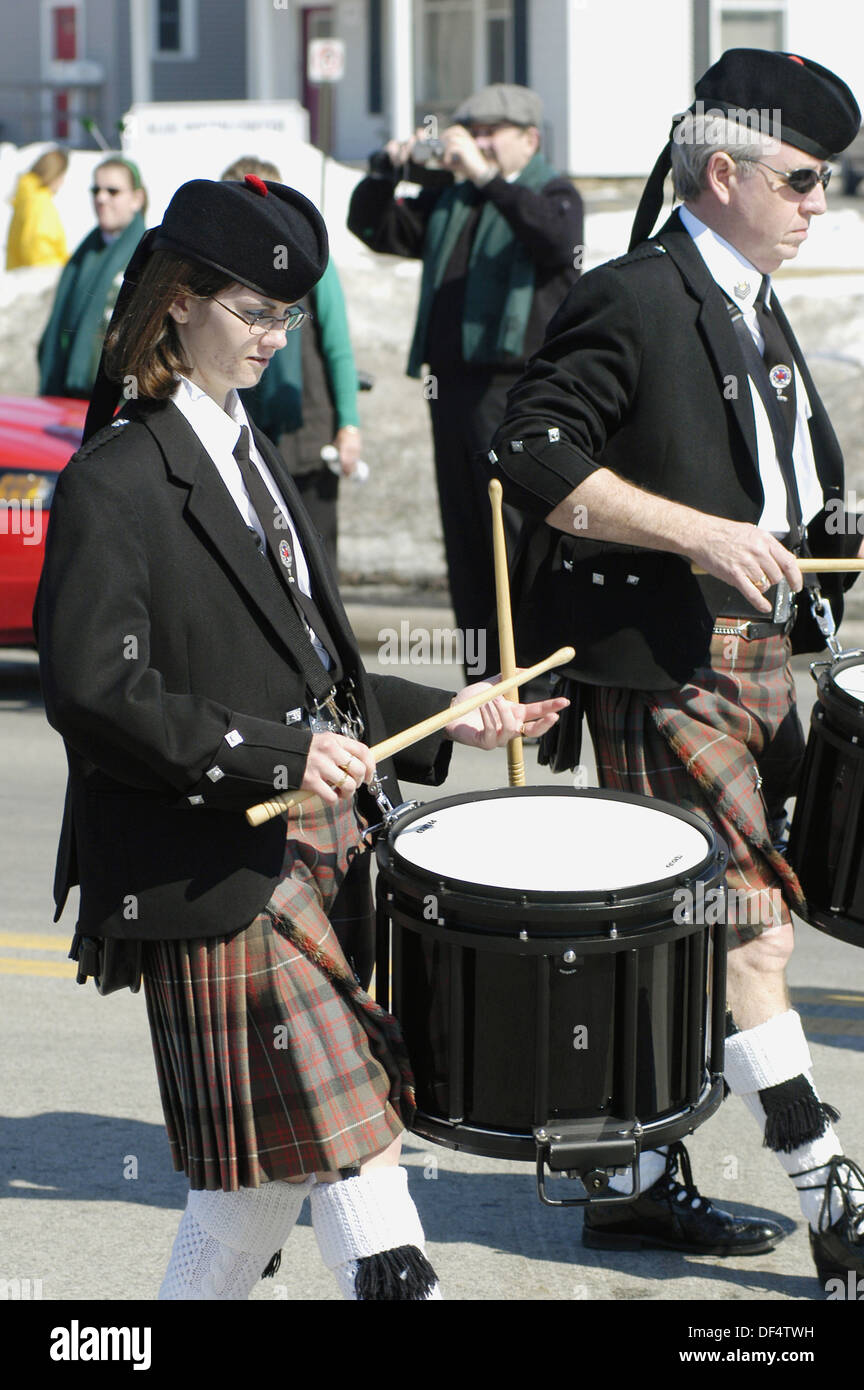 Frau in dudelsackband -Fotos und -Bildmaterial in hoher Auflösung – Alamy