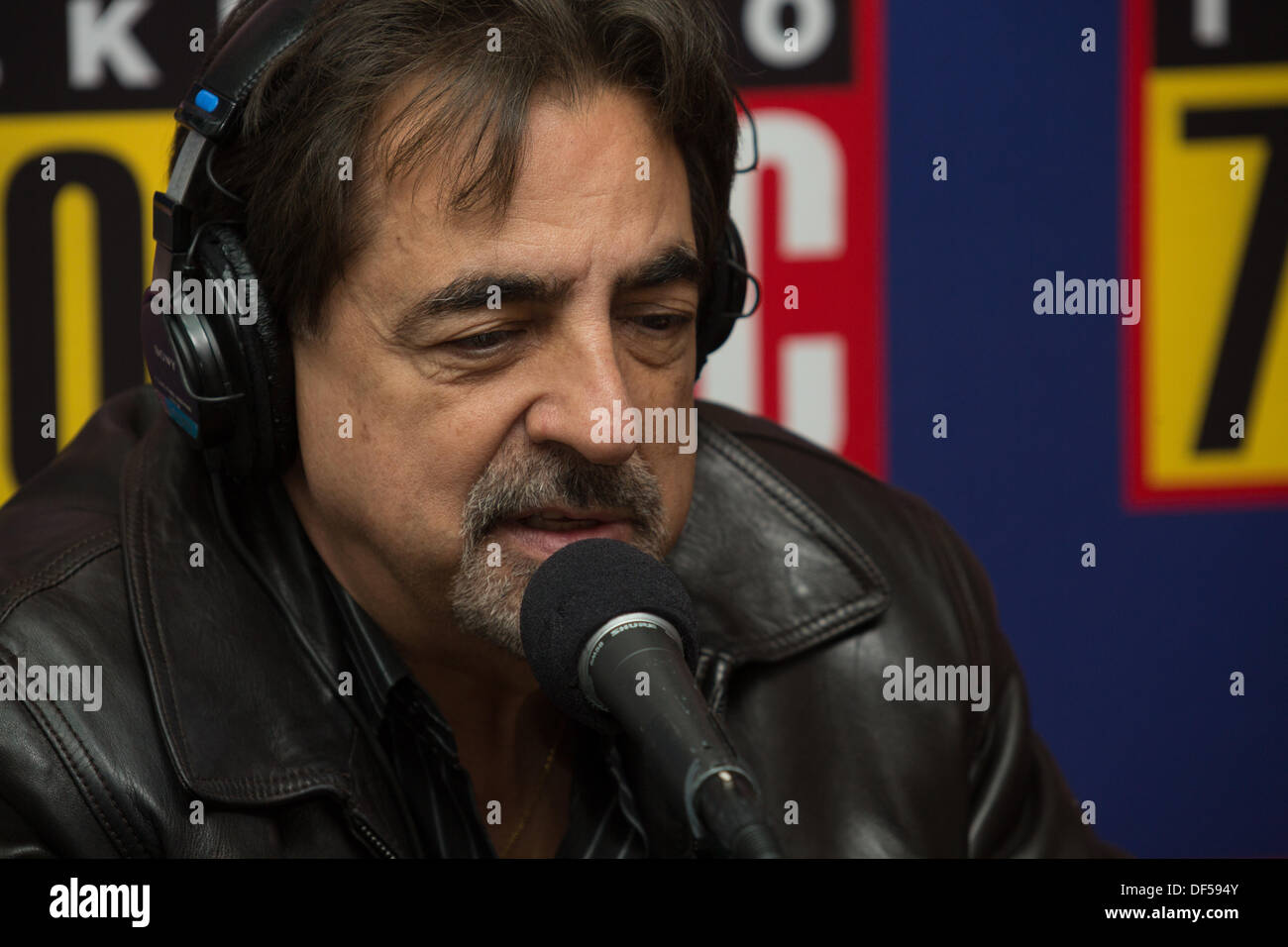 Die peter tilden show -Fotos und -Bildmaterial in hoher Auflösung – Alamy