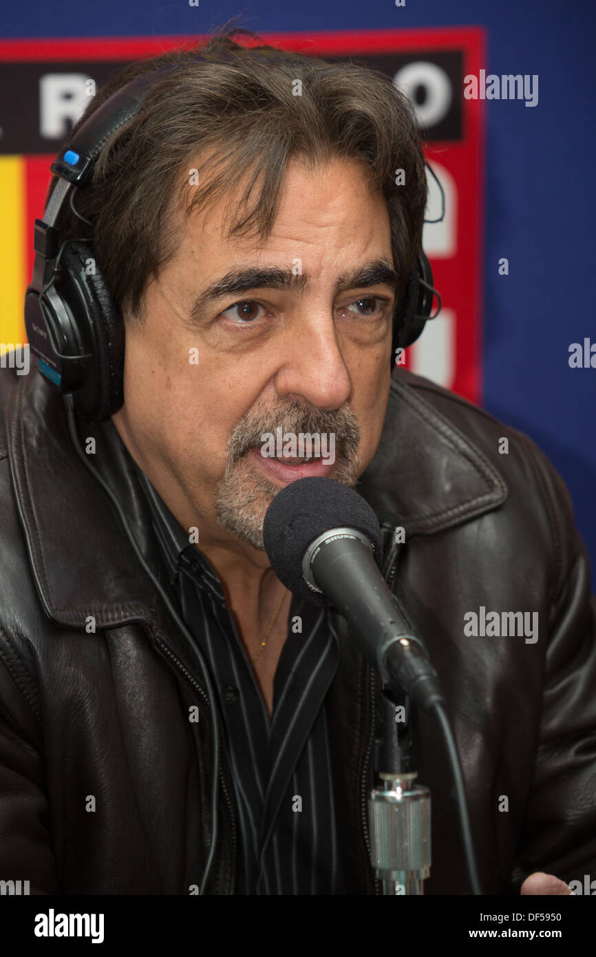 Die peter tilden show -Fotos und -Bildmaterial in hoher Auflösung – Alamy