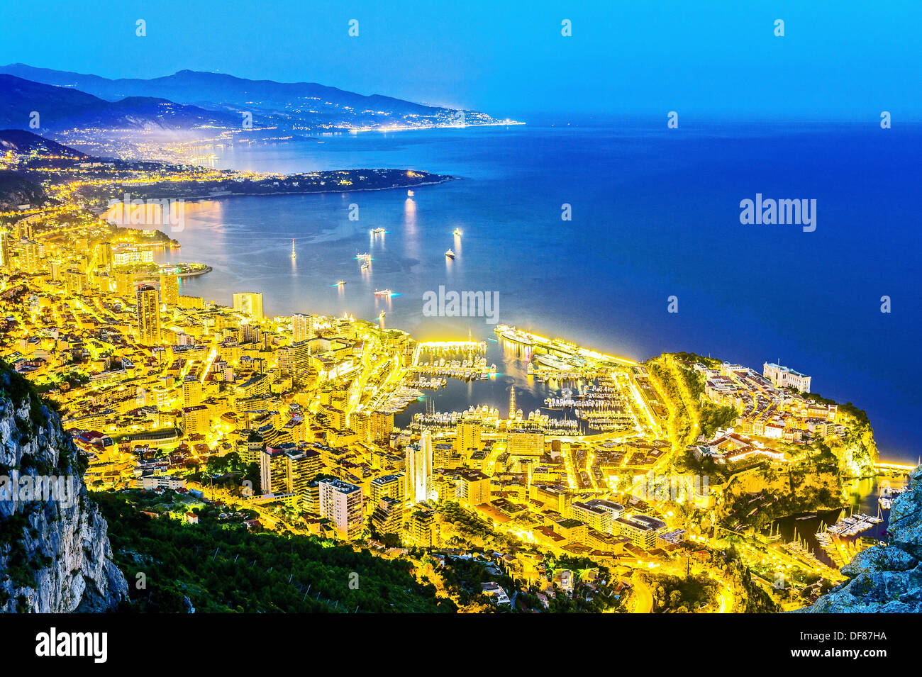 Monaco night view -Fotos und -Bildmaterial in hoher Auflösung – Alamy